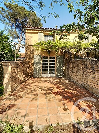 Maison à louer - Vers-Pont-du-Gard - 3 pièces - 2 chambres