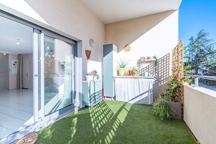 Appartement à vendre - Uzès - 3 pièces - 2 chambres