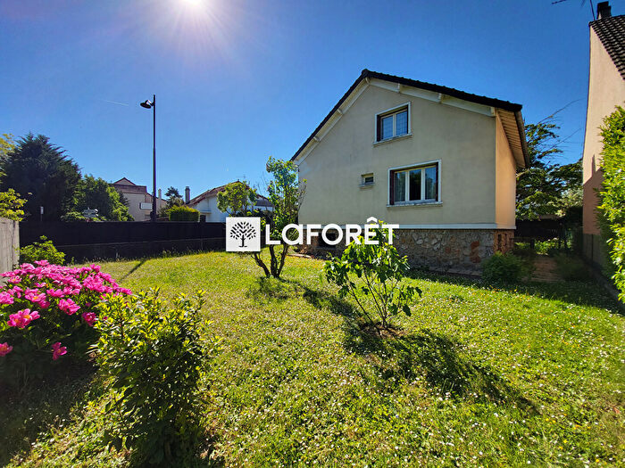 Rueil-Malmaison, Buzenval - Maison 5 pièces à vendre