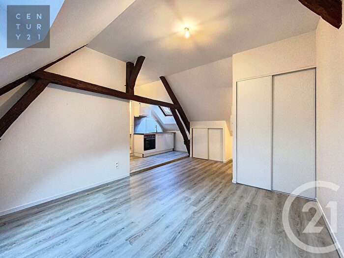 Appartement à louer - Troyes, Cathédrale - 2 pièces - 1 chambre