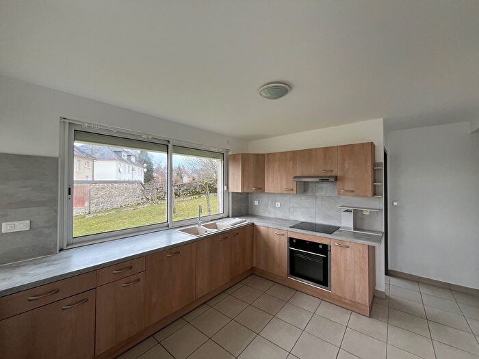 Appartement à louer - Égletons - 3 pièces - 2 chambres