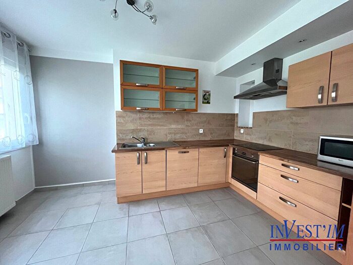 Appartement à louer - Centre-Bourg, Saint-Genis-Laval - 3 pièces - 2 chambres