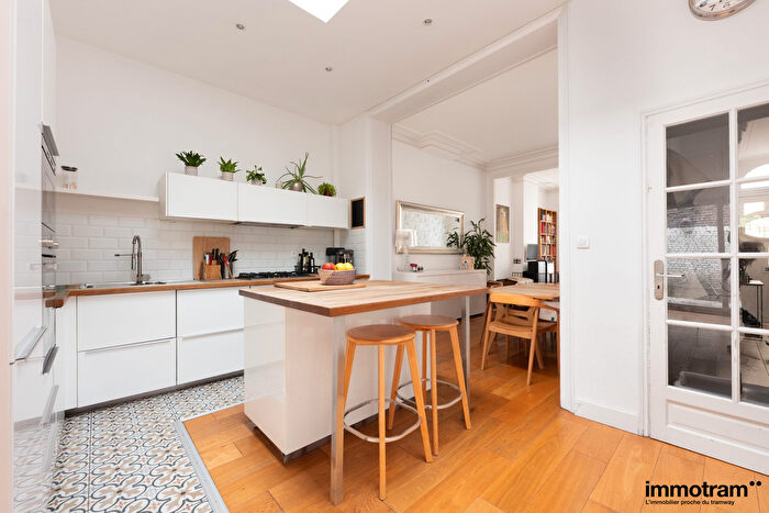 Maison à vendre - Tourcoing - 4 pièces - 3 chambres