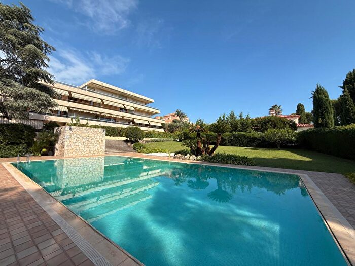 Appartement 2 pièces à louer - Roquebrune-Cap-Martin, Cap Martin, Dragonnière