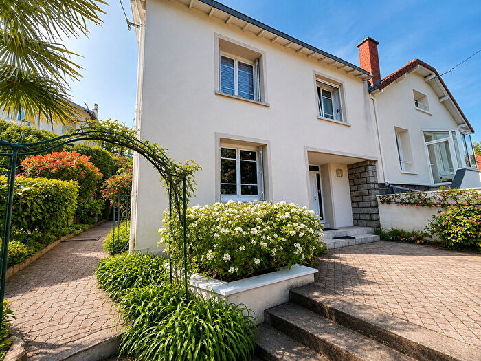 Royat : Maison 7 pièces à vendre