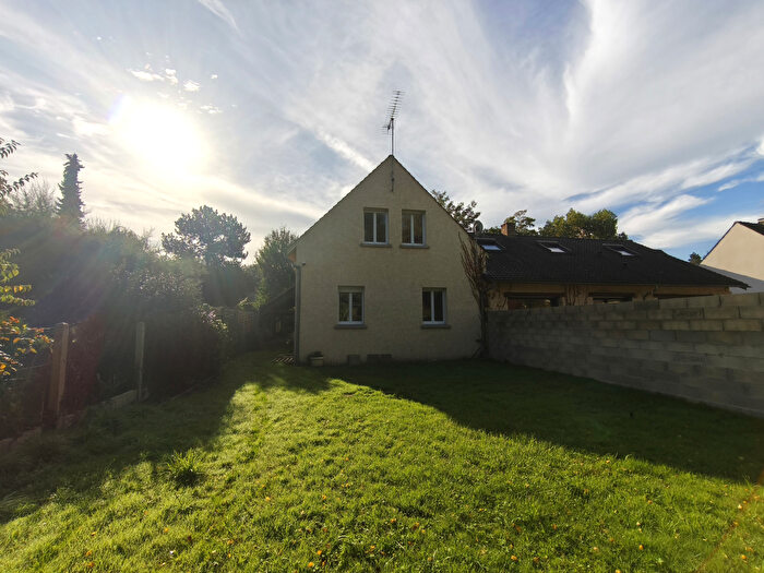 Maison 5 pièces à louer à Dannemois