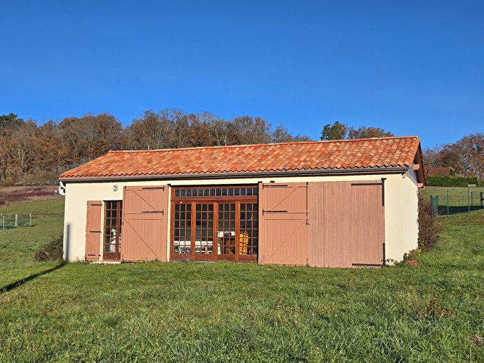 Maison à vendre - Villamblard - 2 pièces - 1 chambre