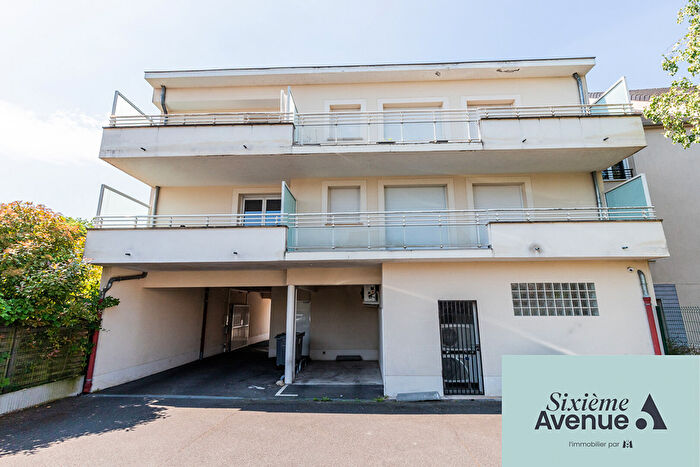 Appartement à vendre - Chilly-Mazarin, Pavillons Sud - 2 pièces - 1 chambre