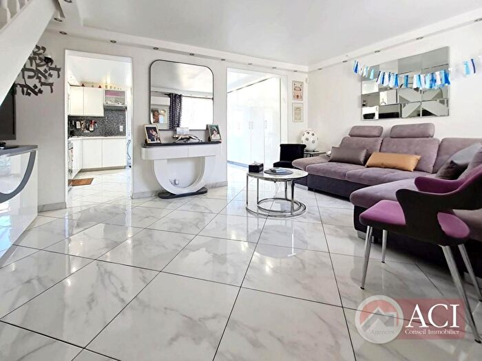 Maison à vendre - Montmagny - 4 pièces - 3 chambres