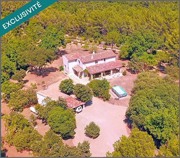 Maison à vendre - Aups - 8 pièces - 5 chambres