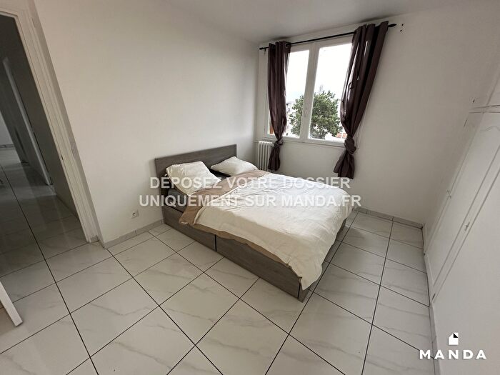 Appartement à louer - Sarcelles, Sous-préfecture - 4 pièces - 3 chambres