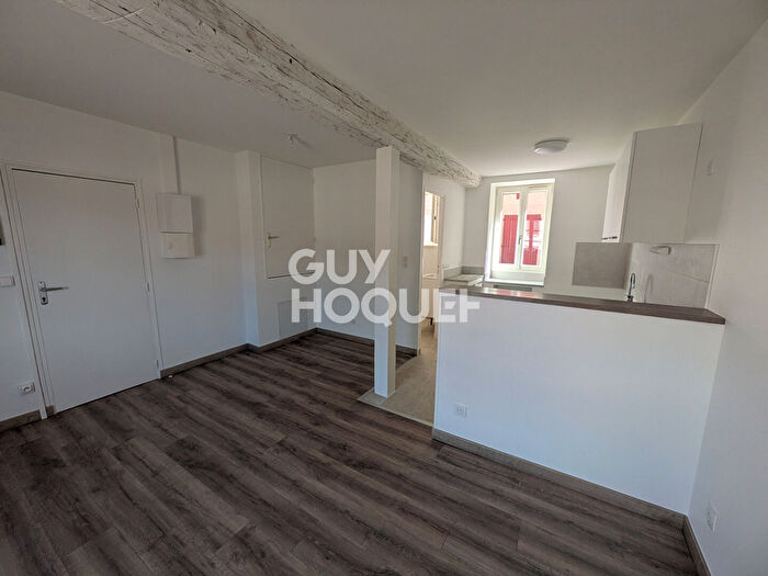 Appartement 1 pièce à Seignelay, à louer
