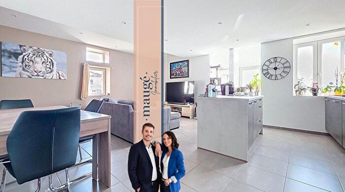 Appartement à vendre - Moidieu-Détourbe - 4 pièces - 3 chambres