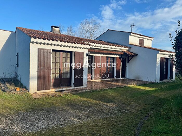 Maison à vendre - Saint-Trojan-les-Bains - 5 pièces - 4 chambres