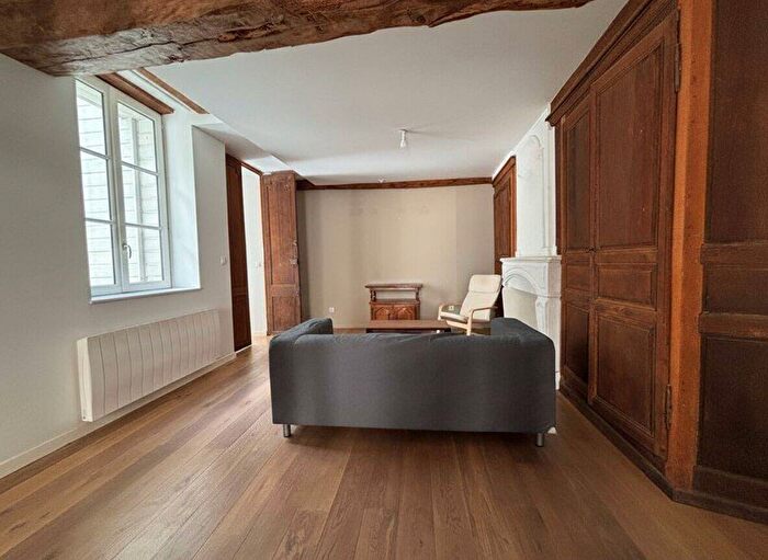 Centre, Angers : Appartement 4 pièces à louer