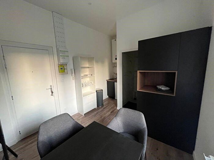 Appartement 1 pièce à louer - Métro Cuire, Caluire-et-Cuire