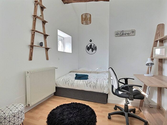 Centre-Saint Germain-Vareilles, Ambérieu-en-Bugey : Maison 6 pièces à louer