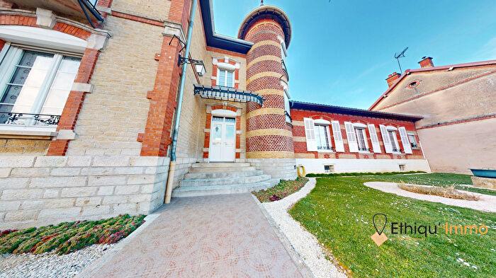 Maison à vendre - Brienne-le-Château - 7 pièces - 4 chambres