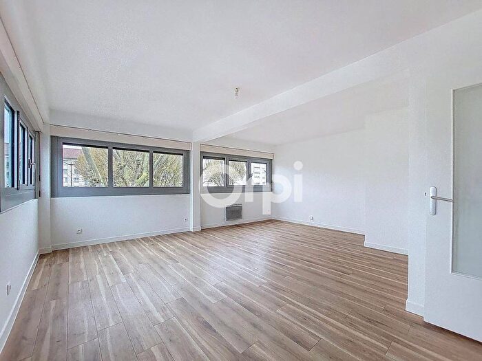 Appartement 4 pièces à louer à Rive Gauche-Rouher, Creil