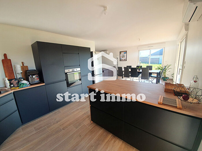 Maison à vendre - Évans - 6 pièces - 4 chambres