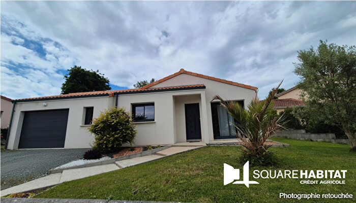 Maison 5 pièces à vendre à Saint-Pierre-Montlimart