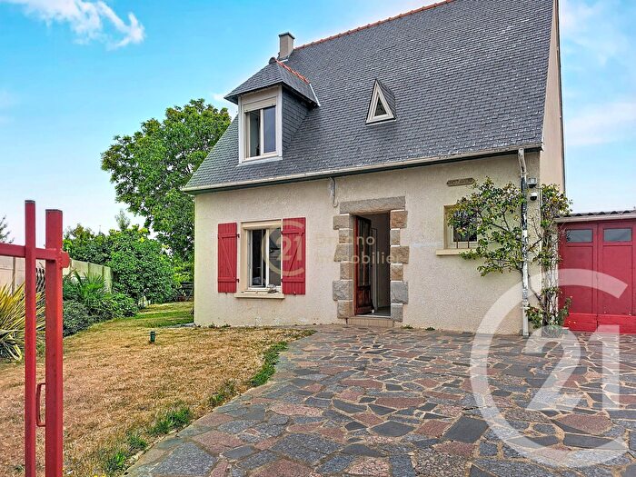Maison 5 pièces à vendre à Irodouër