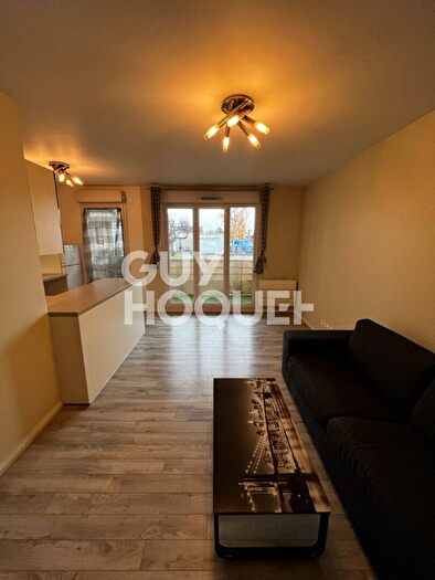 Appartement à louer - Grosse Pierre-Foch-Dunant-Guynemer-Collinet, Meaux - 2 pièces - 1 chambre