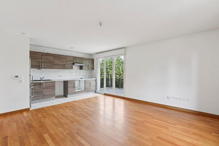Le Plessis-Trévise, Marbeau, Coeuilly : Appartement 4 pièces à vendre