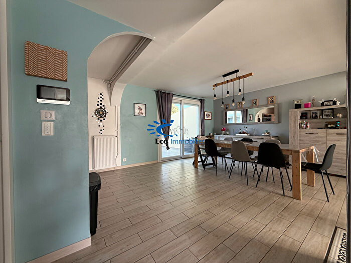 Maison à vendre - Saint-Rogatien - 4 pièces - 3 chambres