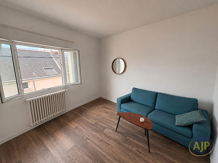 Angers, Madeleine, Saint-Léonard, Justices : Appartement 1 pièce à louer