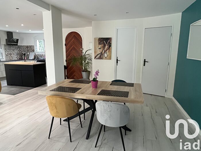 Maison à vendre - Le Pradet - 8 pièces - 6 chambres