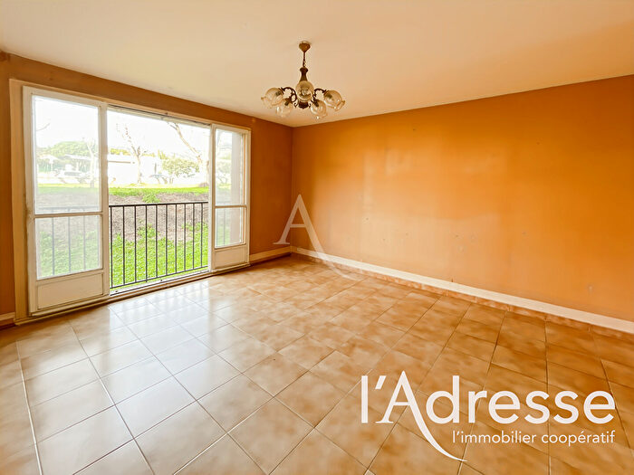 Appartement à vendre - Aubagne, Pin Vert, Ceinture Est - 3 pièces - 2 chambres