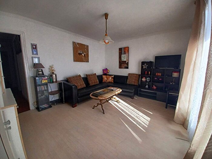 Appartement à louer - Tivoli, Aurillac - 3 pièces - 2 chambres