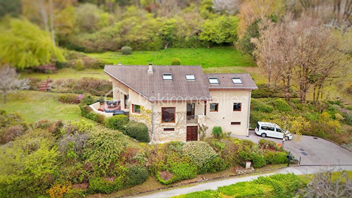 Maison à vendre - Seyssinet-Pariset, Village, Bois Roland - 8 pièces - 7 chambres