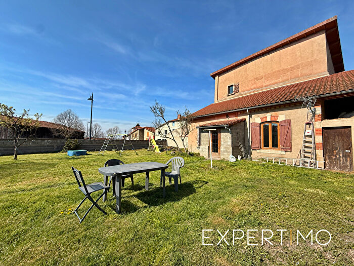 Maison à vendre - Maringues - 5 pièces - 3 chambres