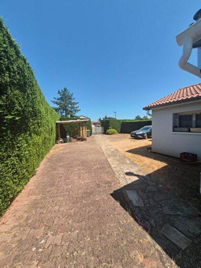 Maison à louer - Bonson - 4 pièces - 2 chambres