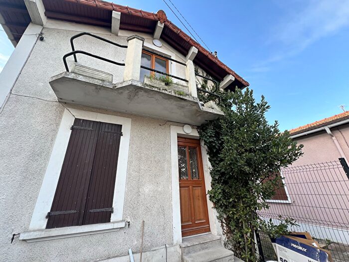 Maison à louer - Champigny-sur-Marne, Plant, Tremblay - 2 pièces - 1 chambre