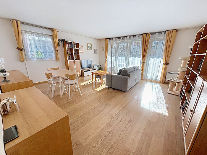 Appartement à vendre - Villejuif, Centre-ville - 4 pièces - 3 chambres