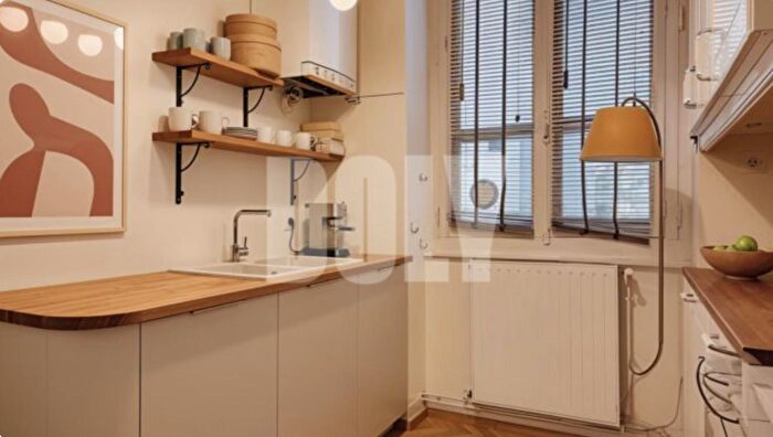 Paris 7ème, Breteuil : Appartement à vendre