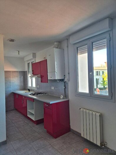 Appartement à louer - Capevaire-La Boetie, Berre-létang - 2 pièces - 1 chambre