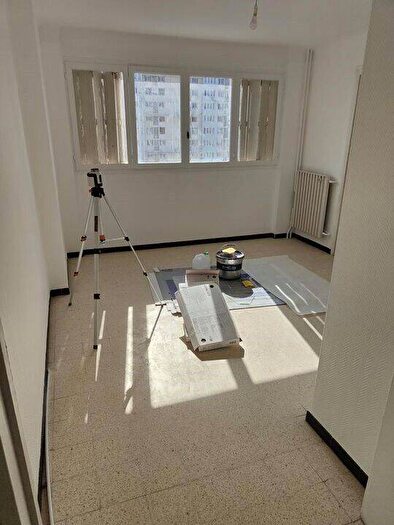 Appartement à louer - Le Faron-Fort-Rouge, Toulon - 3 pièces - 2 chambres