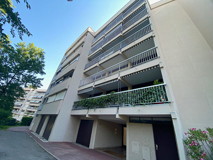 Appartement 4 pièces à louer - Écully, Centre-ville