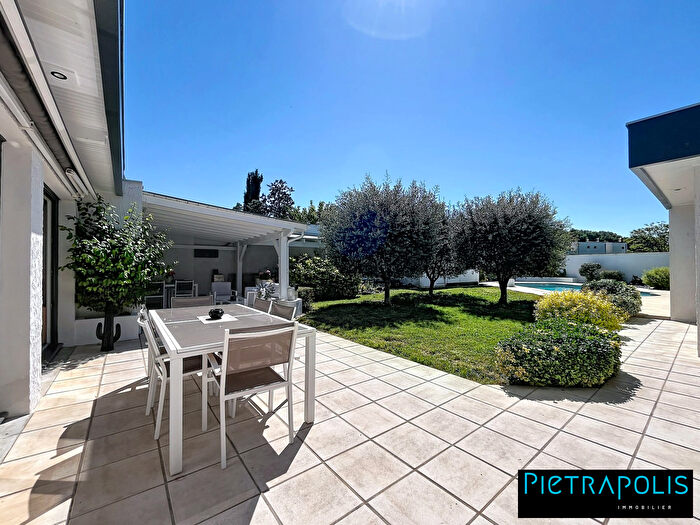 Maison à vendre - Meyzieu, Sud Est - 6 pièces - 4 chambres