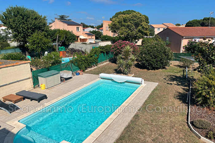 Béziers, Centre-ville, Palais des Congrès, Garibaldi, Gambetta : Maison 8 pièces à vendre