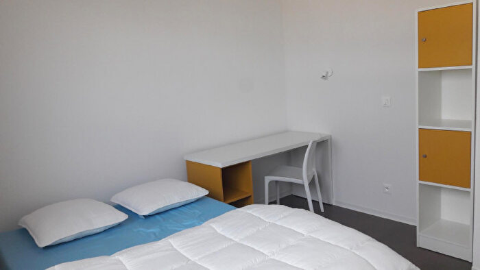 Appartement à louer - Bordeaux, Grand Parc - 3 pièces - 2 chambres