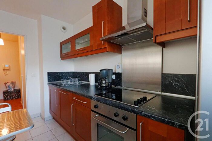 Appartement à louer - Courbevoie - 2 pièces - 1 chambre