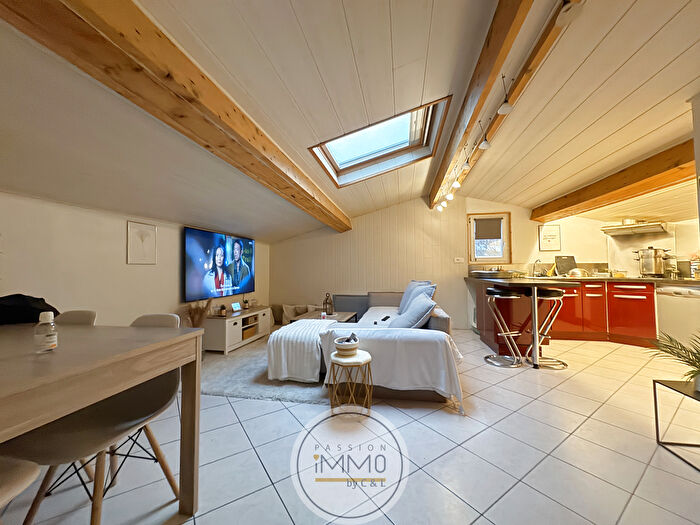 Appartement à vendre - Sisteron - 3 pièces - 2 chambres