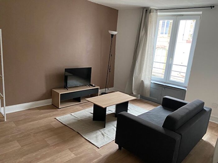 Appartement 2 pièces à Lunéville, Centre-ville, Château, à louer