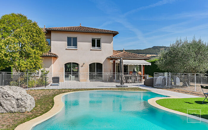 Maison 6 pièces à vendre à Lissieu