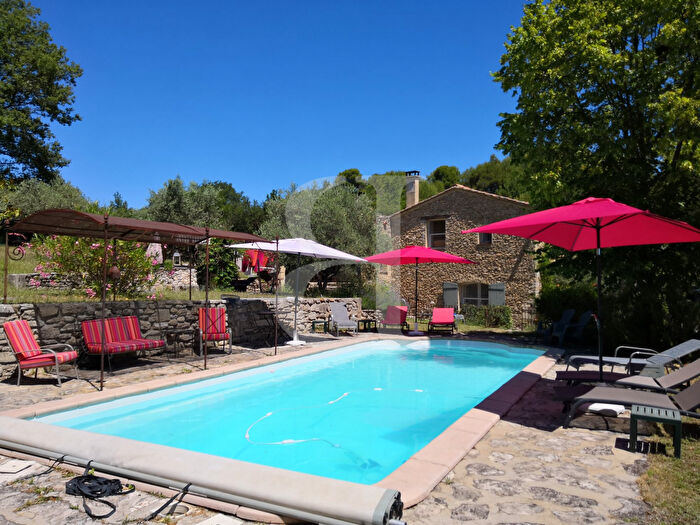 Maison à vendre - Malemort-du-Comtat - 6 pièces - 4 chambres